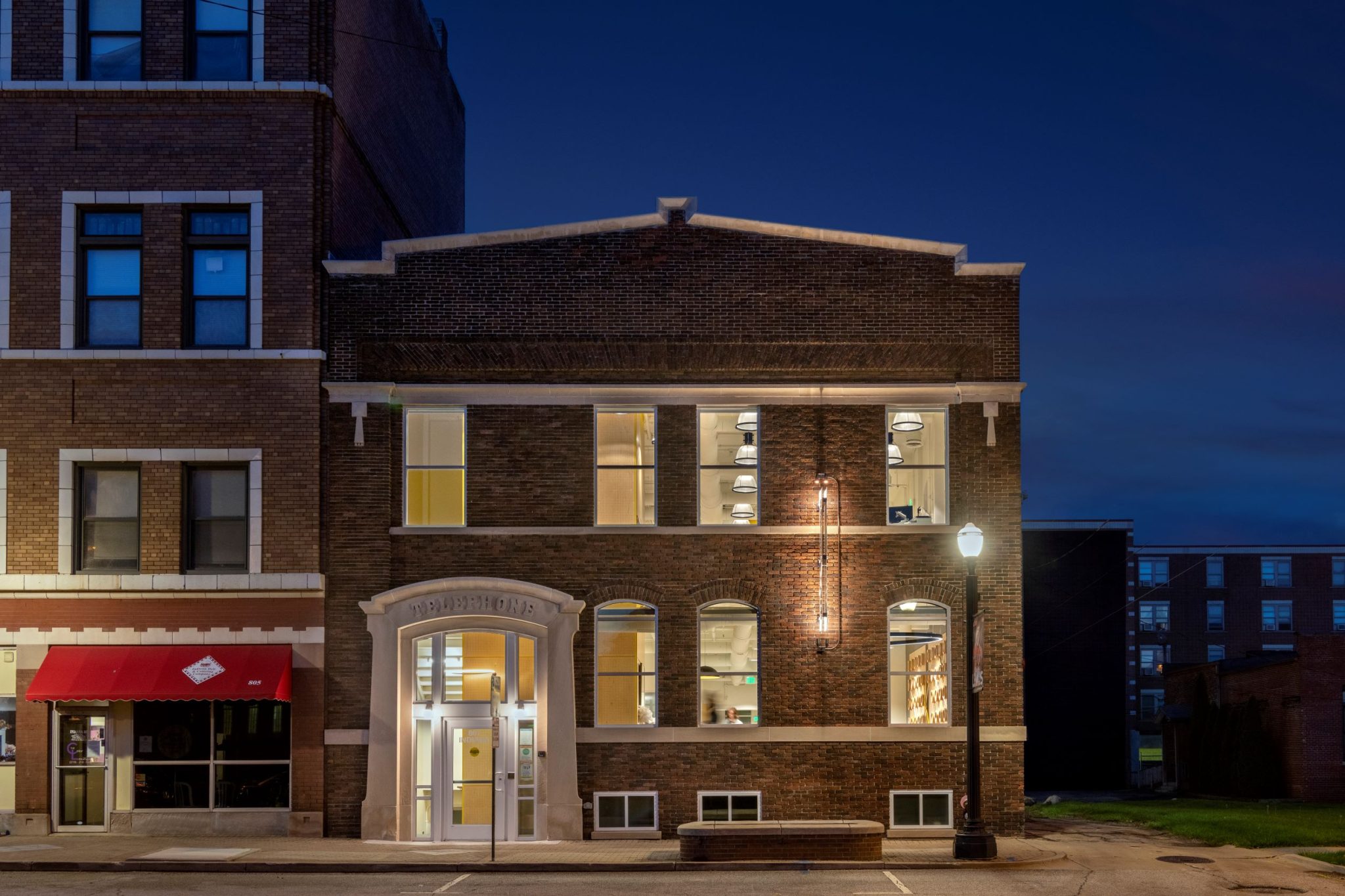 La Porte County Public Library Exchange - MKM architecture + design