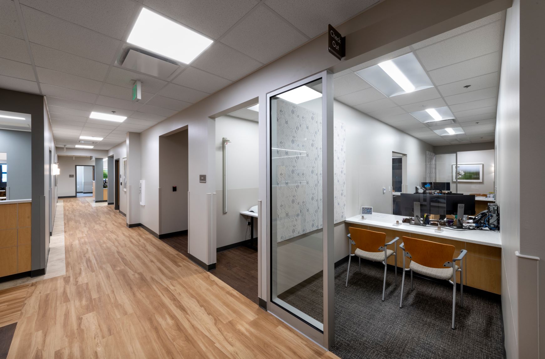 Lutheran Health Physicians Suite 200 - MKM architecture + design