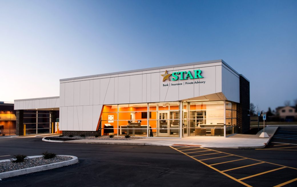 STAR Bank - MKM architecture + design